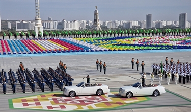 Turkmenistan Celebrates 32nd Independence Day with Solemn Parade: Photo ...
