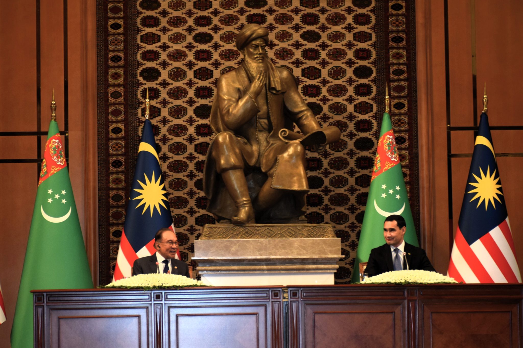 Caspian Shelf Expansion: Turkmenistan and Malaysia Sign Milestone ...